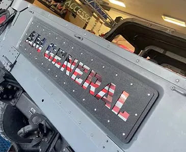 HUMVEE TAILGATE PLATE INSERT-BLACK ABS BACKING W/BLACK ABS TOP PLATE(A ...